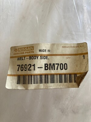 OEM Genuine NISSAN 76921-BM700 WELT BODY SIDE | eBay Australia