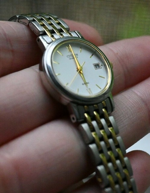 Citizen Quartz Ladies Watch WR50 1012-S038570 Two Tone Gold Silver Face ...