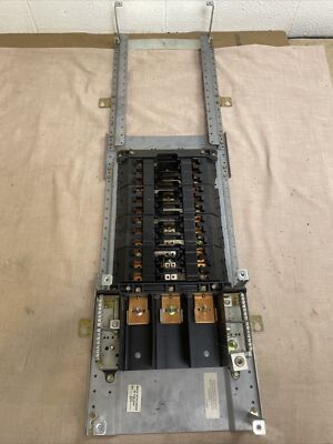 *Breaker Panelboard Interior 24 Space *With Mounting Plate ***READ ...