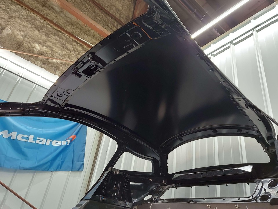 2017 MCLAREN 570S BODY SHELL WHITE CARBON CHASSIS COCKPIT FRAME TUB ...