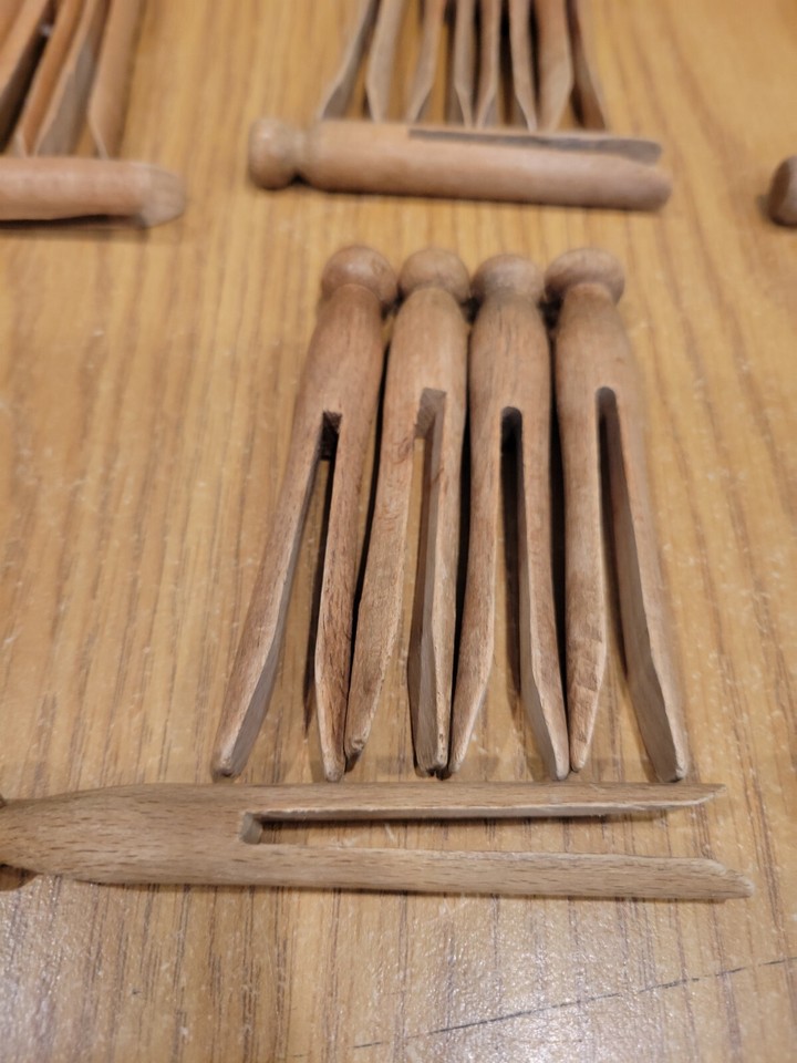 Vintage Wooden Clothes Pins 1950's Lot 38 Round Head Flat Top Maple ...