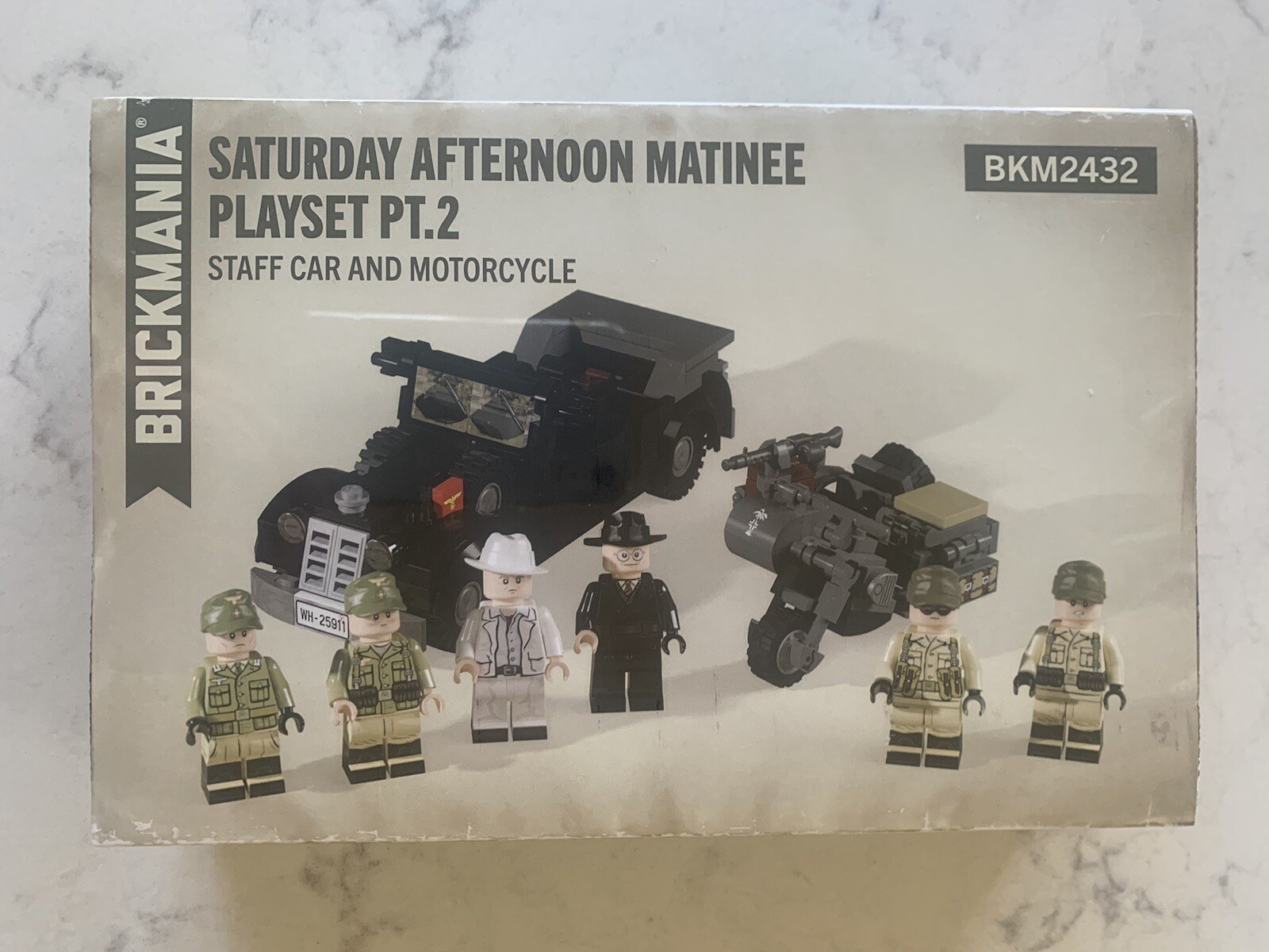 NEW Brickmania Saturday Afternoon Matinee Play set Pt.2 Staff Car and ...