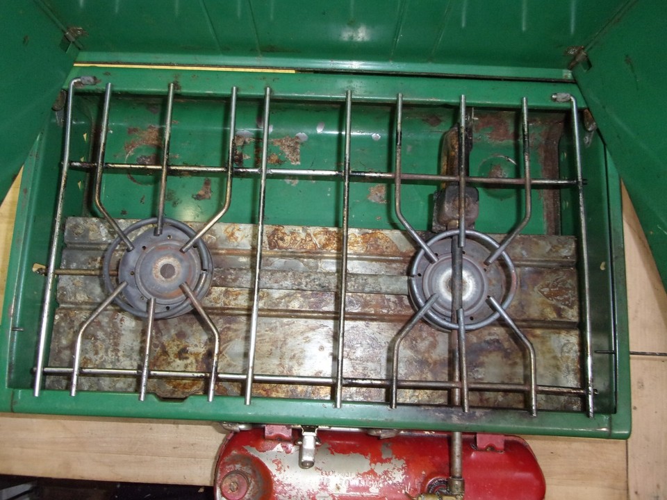 Vintage Coleman 413G 2 Burner Gas Camping Cook Stove W/Box Date 9-1969 ...