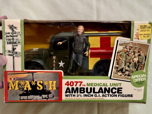RARE Vintage MASH 4077th Medical Unit Ambulance & Action Figure VERY ...