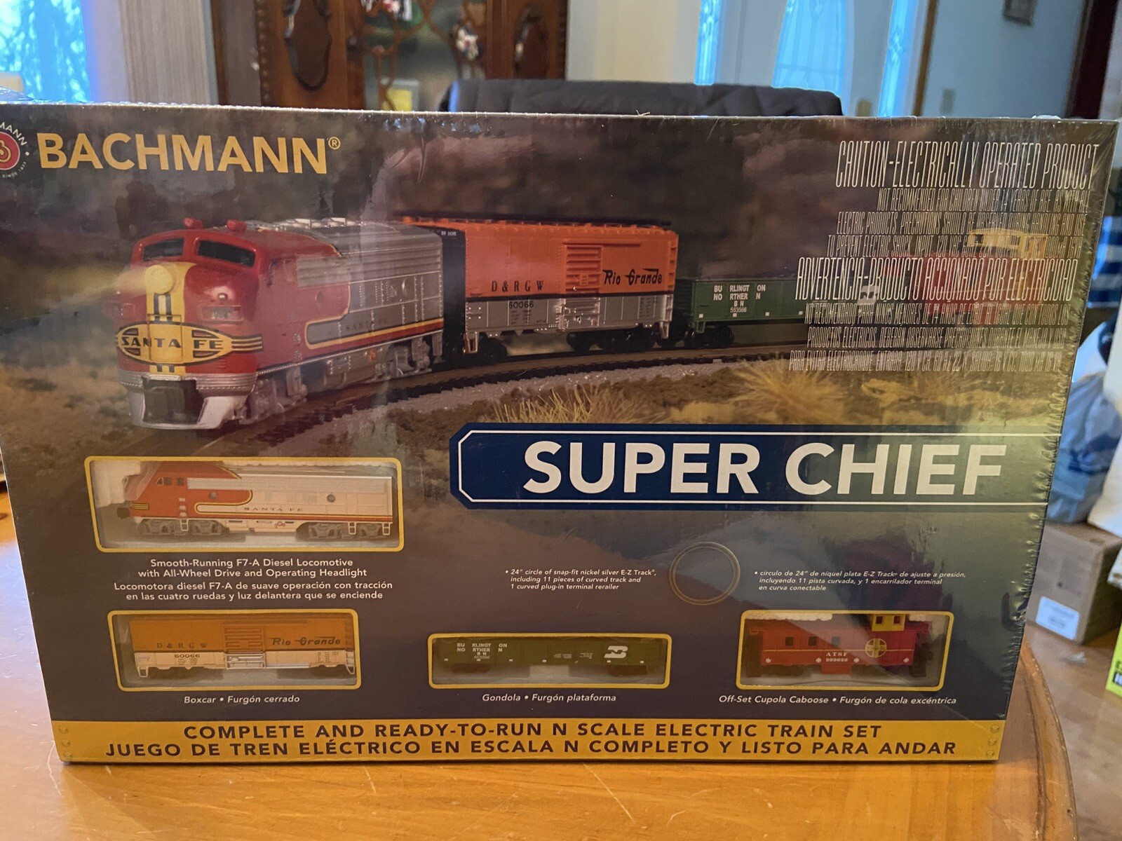 Bachmann Super Chief N Scale Ready To Run Electric Train Set Brand New ...