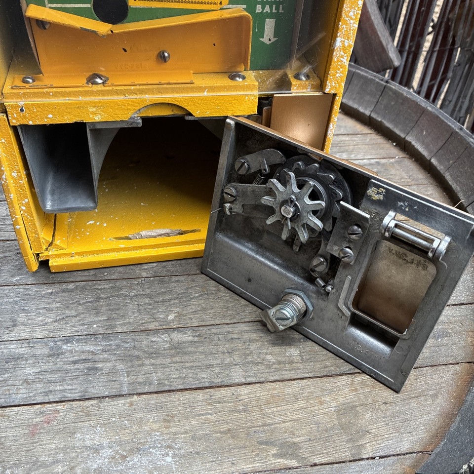 1950s 1 Cent Football Gumball Machine Victor Vending | eBay