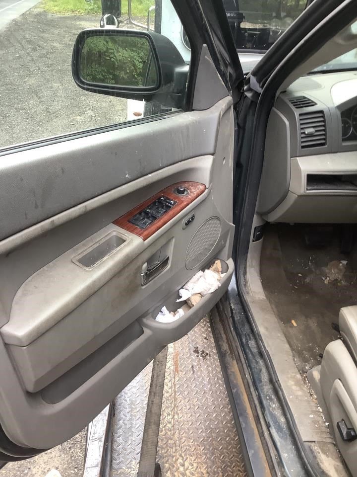 Chassis ECM Power Supply Includes Fuse Box Fits 05 GRAND CHEROKEE ...