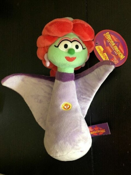 GUND VeggieTales Vogue League of Incredible Vegetables Plush 9" Doll ...