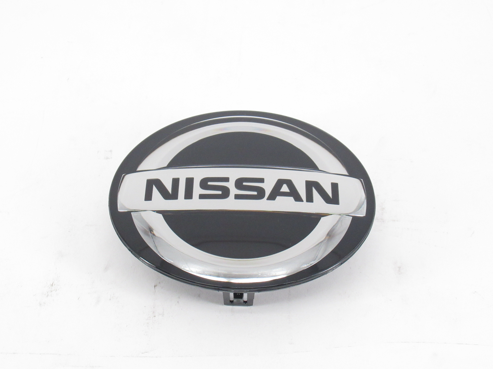 Genuine OEM Nissan 62889-6CA0A Front Grille Emblem 2019-21 Maxima 2013 ...