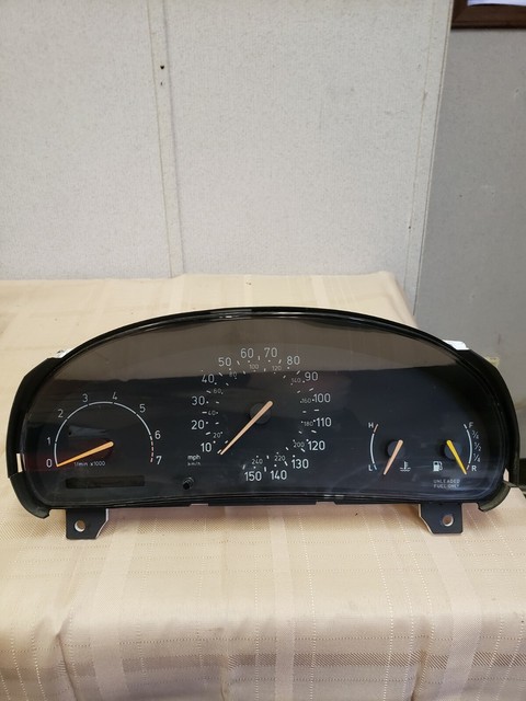 1996-1998 Saab 900 A/t Cluster Speedometer Gauges Tach Panel Excluding ...