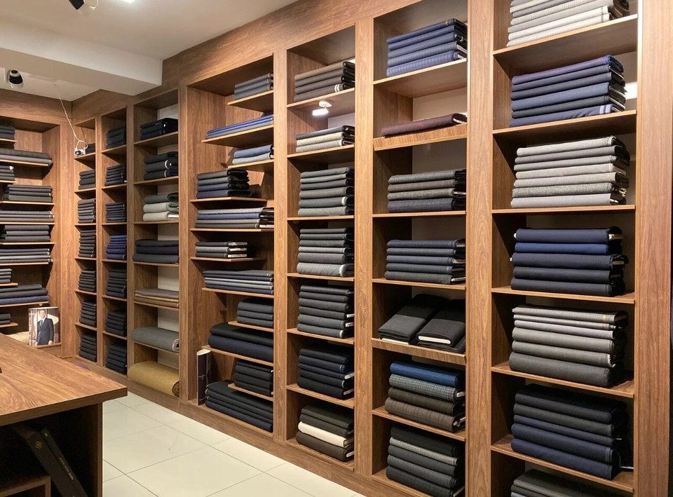 Lanificio Campore Suiting fabric superfine Italian wool suiting fabric ...