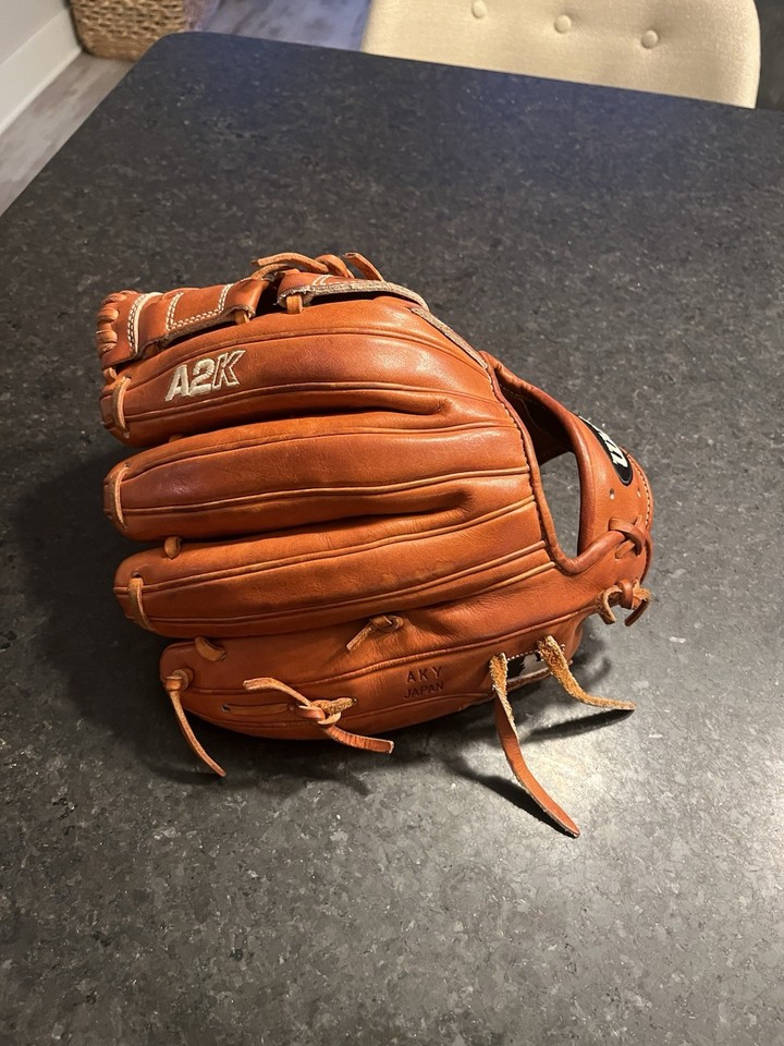 Wilson A2K 12” Pitcher’s Glove Right Handed | eBay