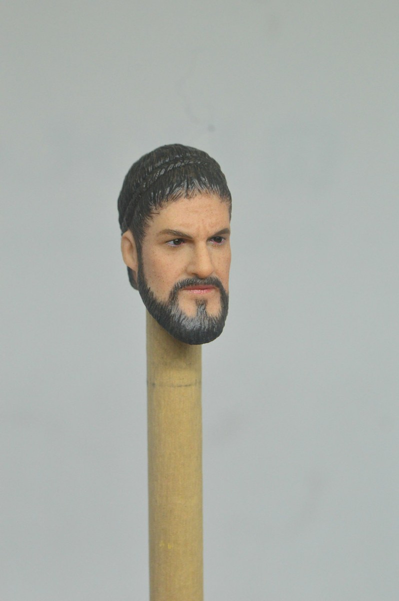 300 Mayordomo Gerard Gerardo García | Doblaje Wiki | Fandom