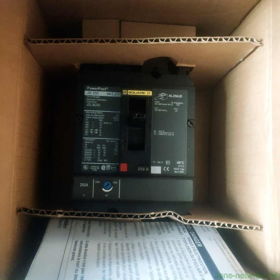 1PC JD250 AL250JD JDL36250 3P 250A Circuit breaker (by DHL or Fedex) # ...
