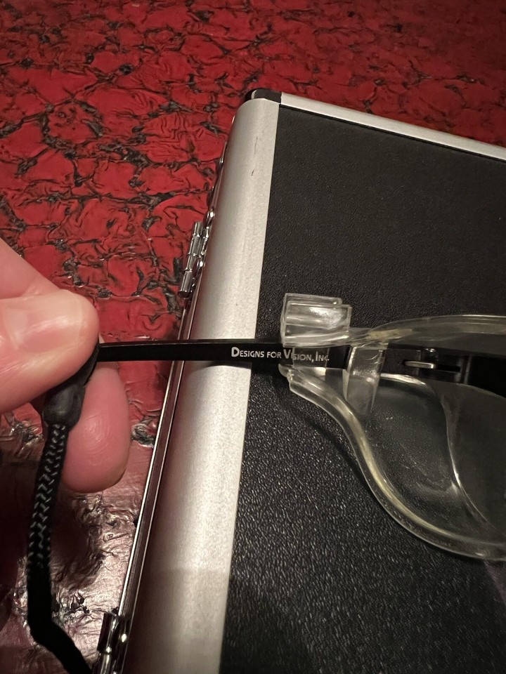 Surgical Loupes Designs for Vision with Skyview frame. 2.5 ...