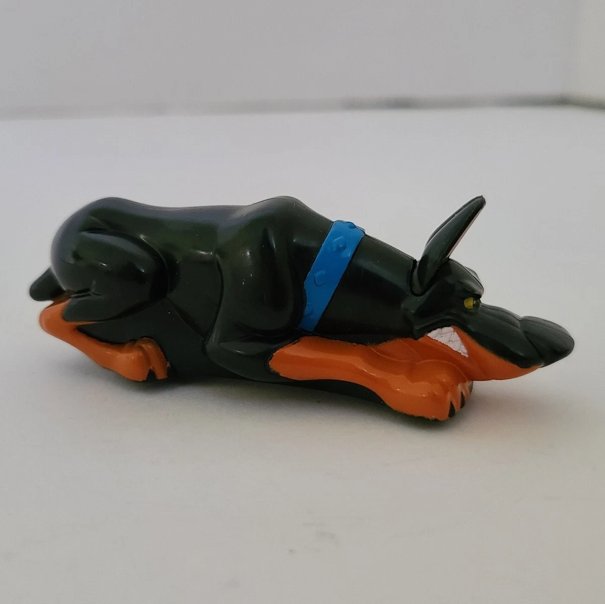 Doberman Disney