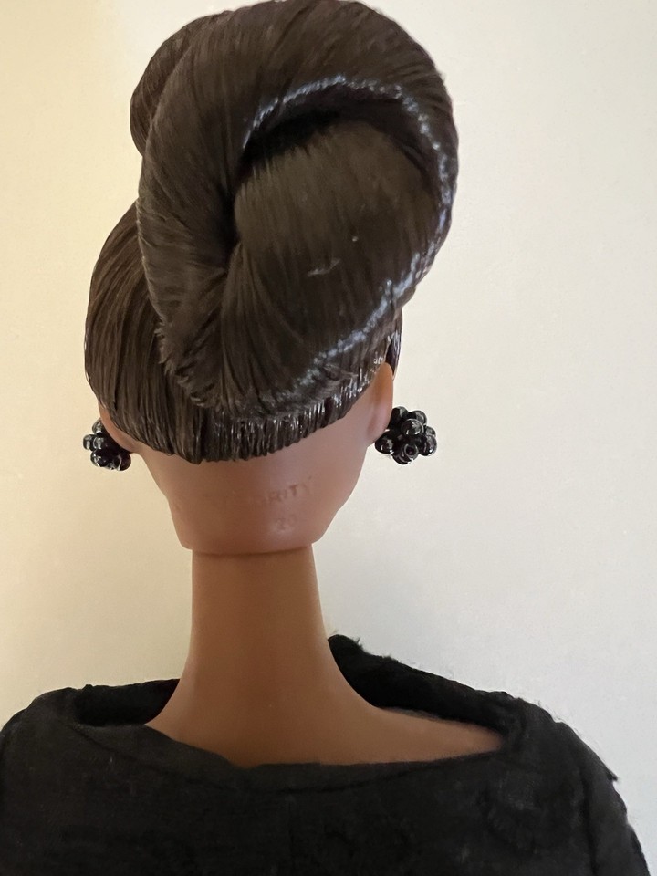 Adele Makeda Suited Luxury Fashion Royalty Integrity Doll | eBay