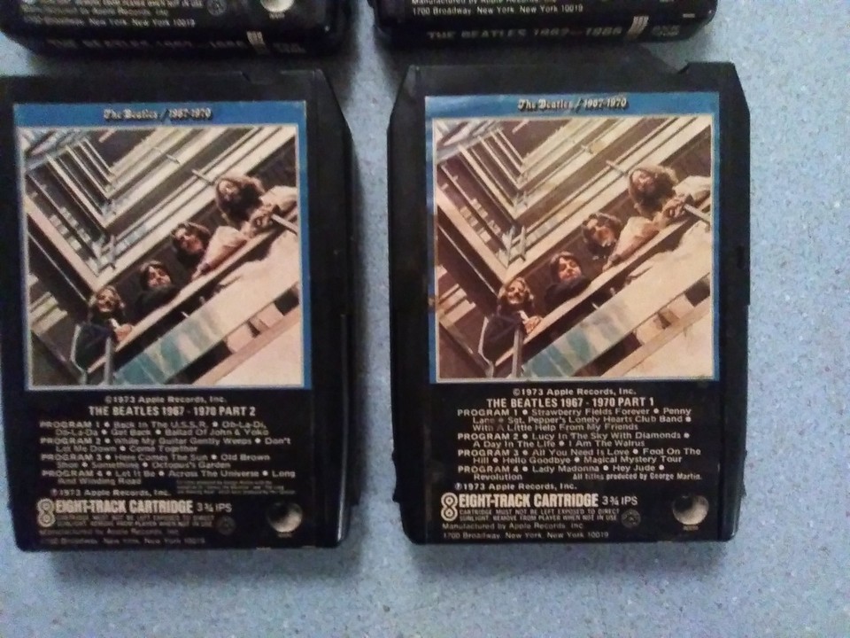 LOT 4 THE BEATLES 8 TRACK Red BEATLES 62-66 & Blue BEATLES 67-70 NICE ...