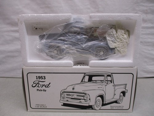 First Gear Hometown Farmers Market 1953 Ford Pickup 1/34 | eBay