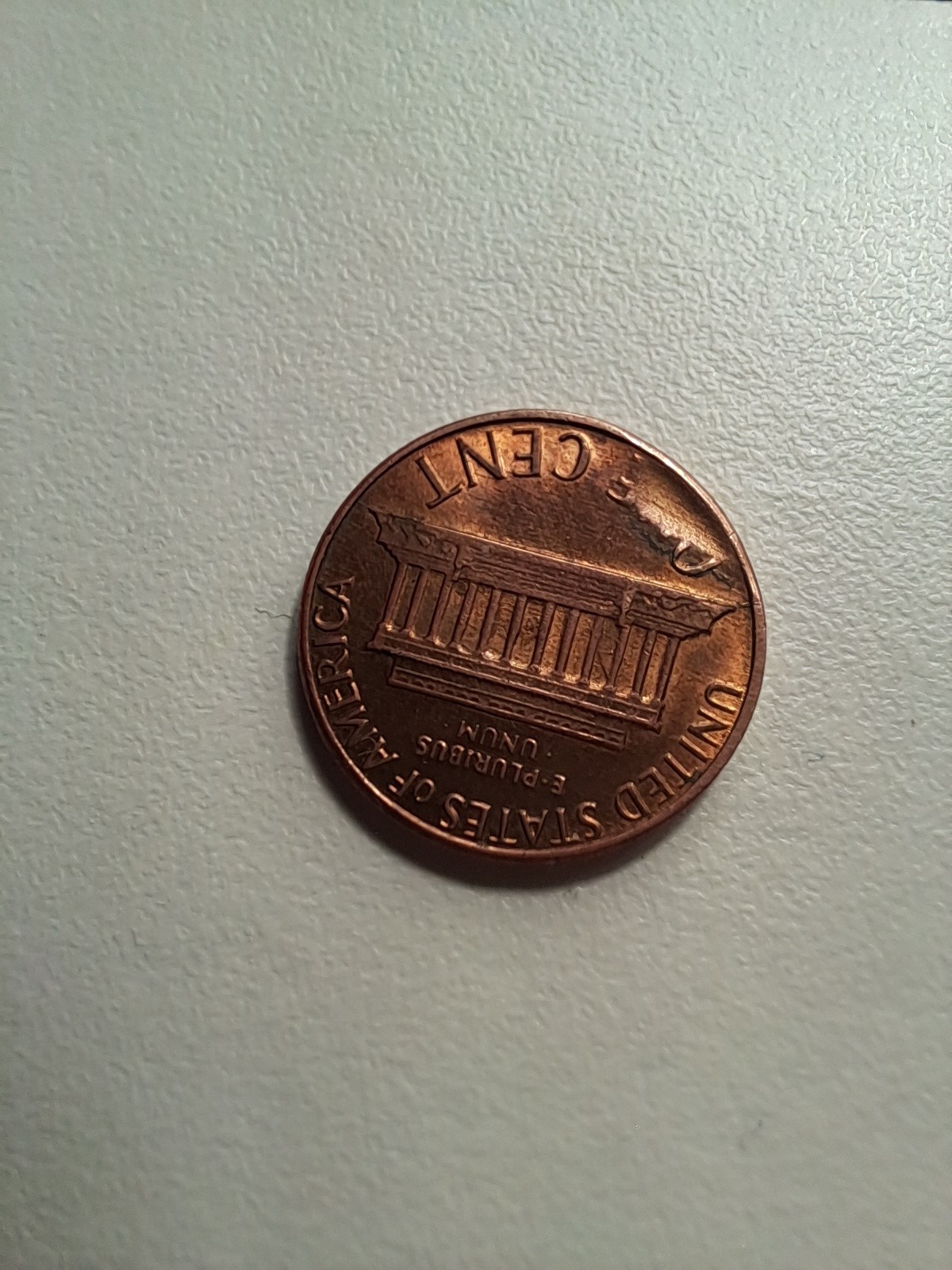 Large Cud Error On 1983 No Mint Mark Penny Rare Error Coin one-of-a ...