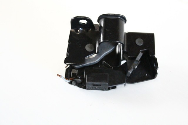 02 MERCEDES BENZ Cl500 Hood Bonnet Lock Latch Catch & Sensor 2208217051 ...