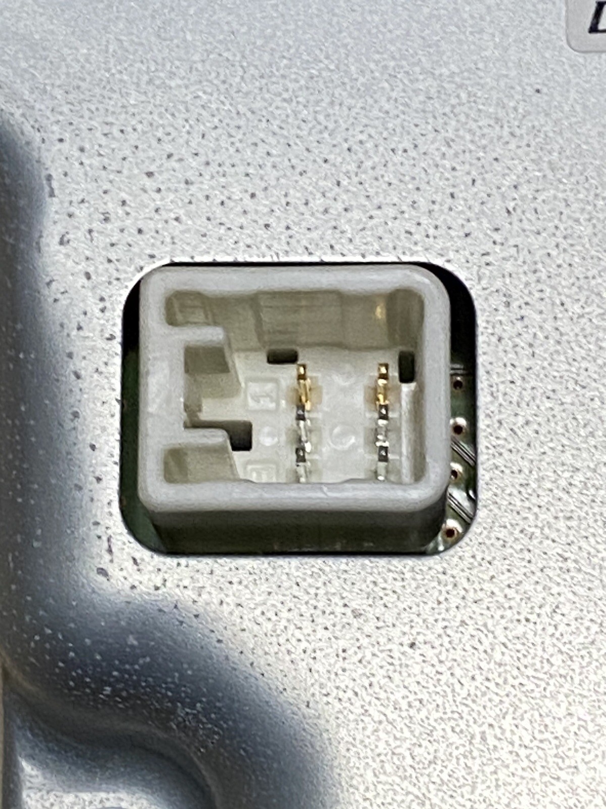 Toyota Camry HV Hybrid Voltage Sensor 89892-33020 | eBay