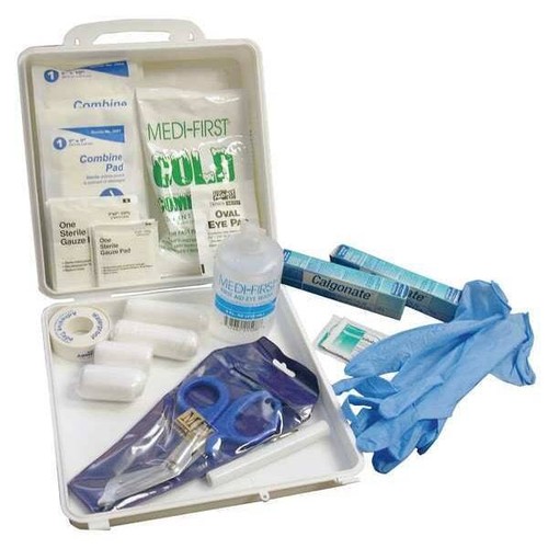Medi-First Chemical Burn Care Kit,16pcs,9.187x2.75" 89612 Medi-First ...