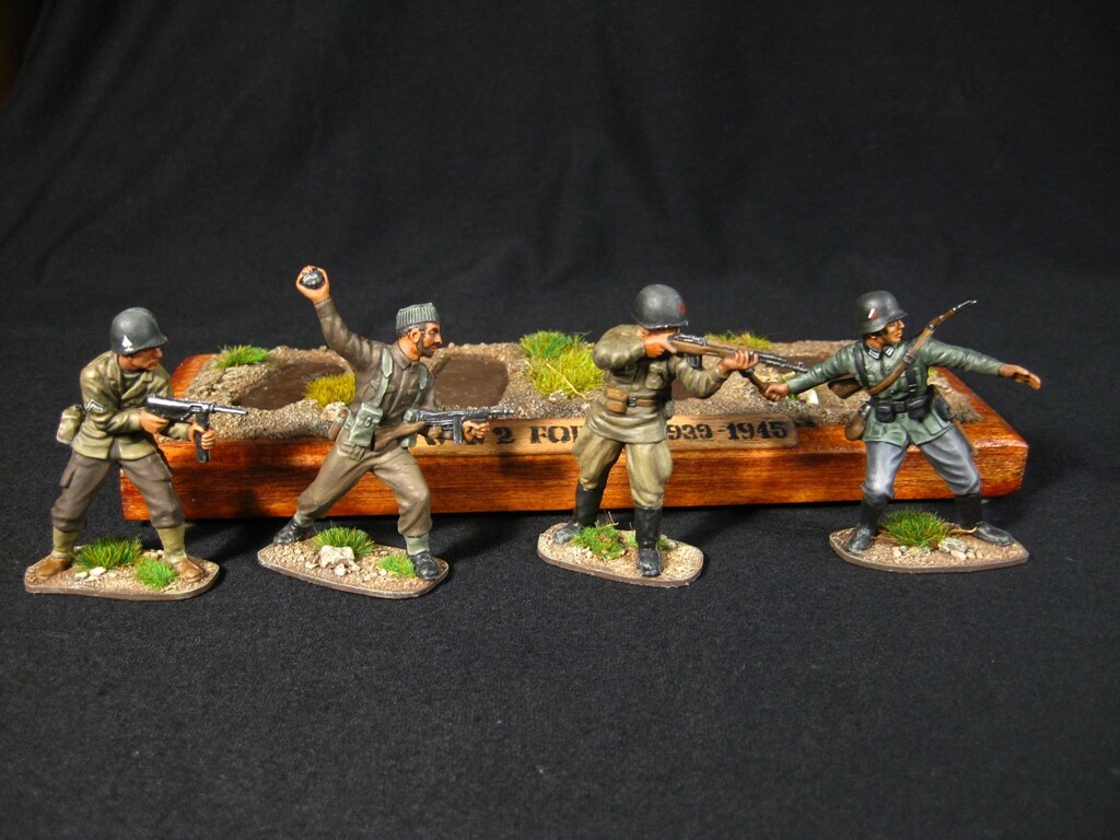 Custom Airfix display stand & WW2 figures, Hand painted 1:32, 54mm Toy ...