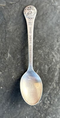 New York Worlds Fair Souvenir Spoon 1964 1965 Oneida Silversmiths Globe ...