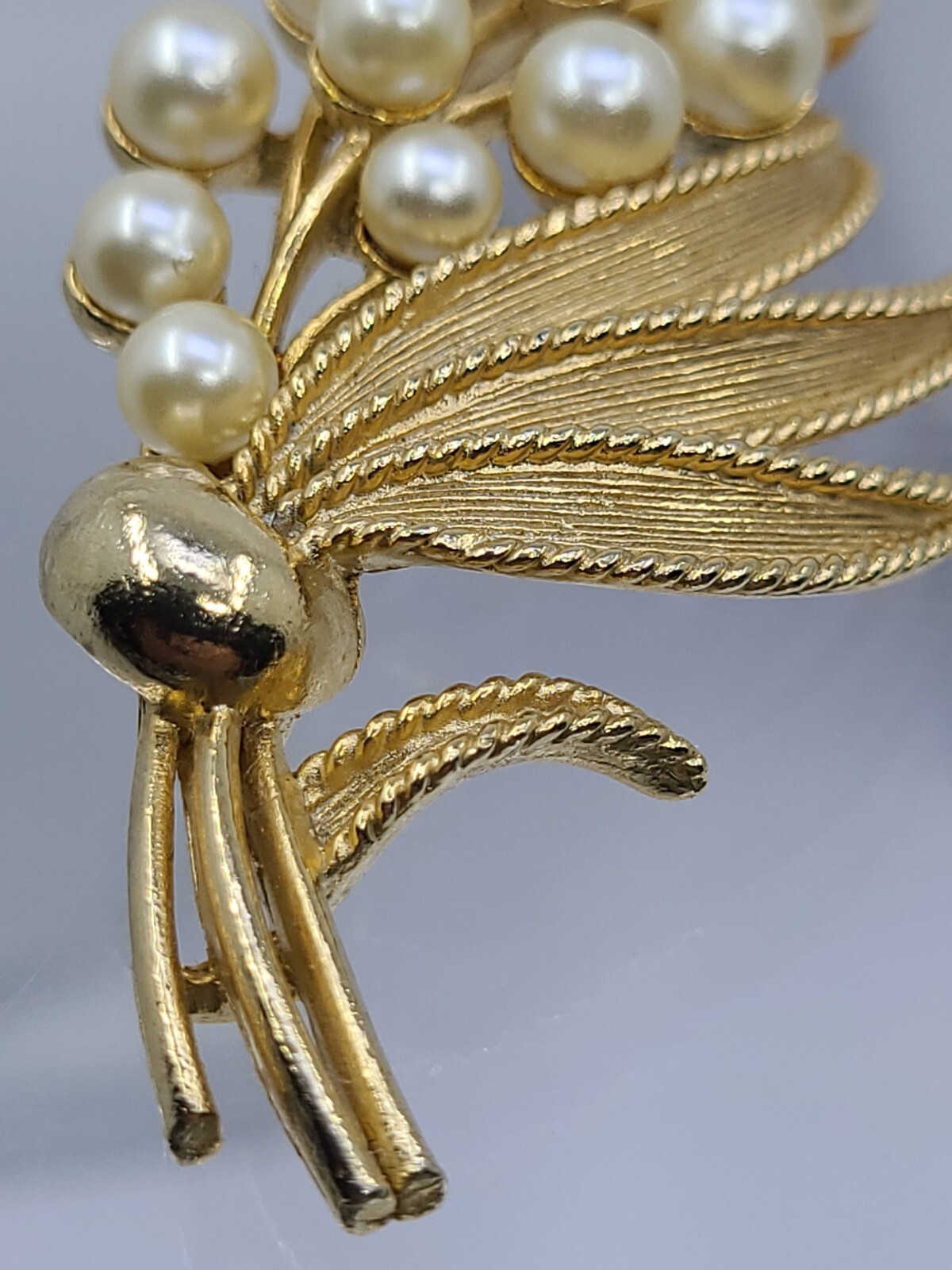 Vintage Lisner Faux Pearl Flower Floral Bouquet Gold-… - Gem