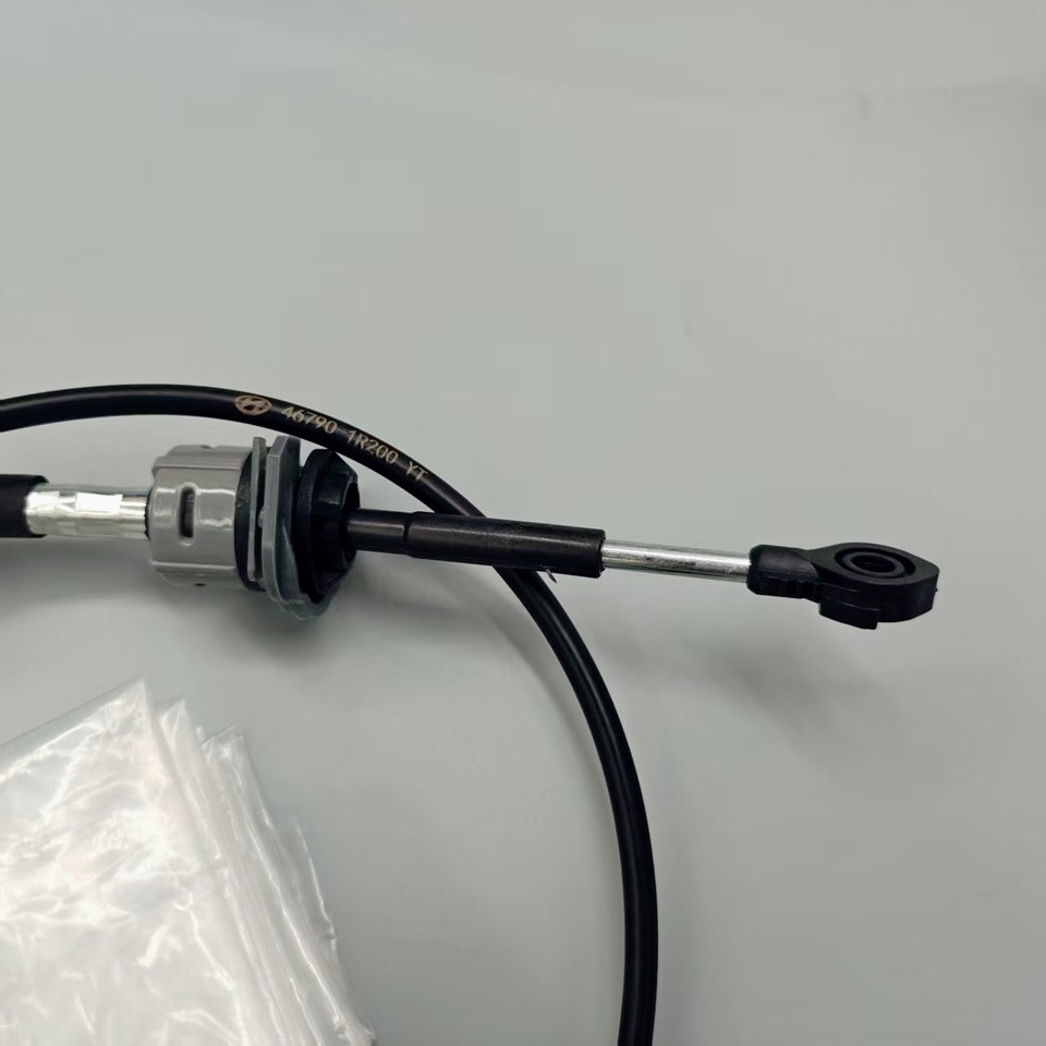 OEM Automatic Trans Shift Control Cable 46790-1R200 For 2011-2017 ...