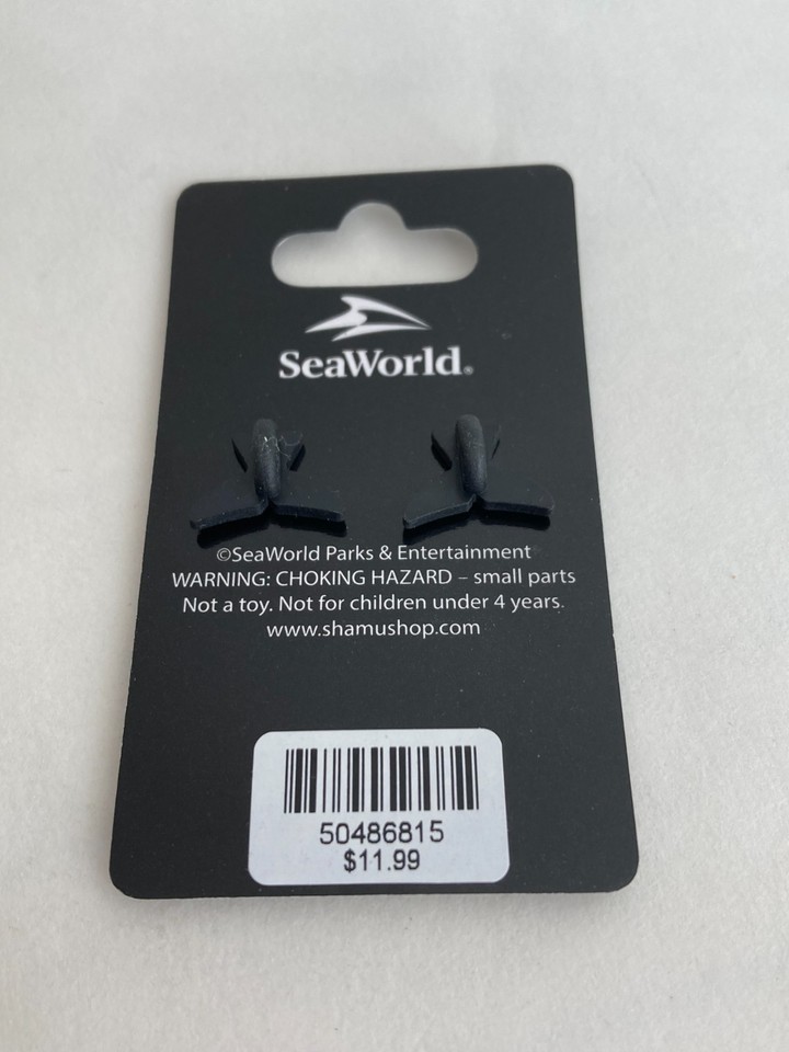 SeaWorld Orlando Penguin Trek PENGTRK License Plate Souvenir Pin Roller ...