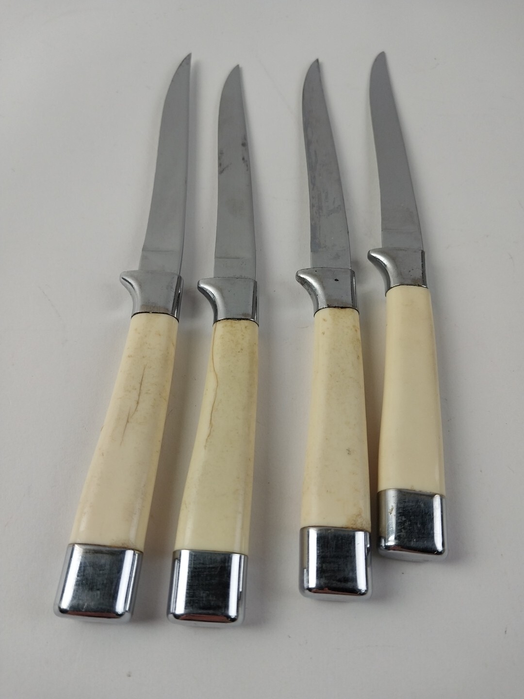 Vtg. Carvel Hall by Briddell Chrome Vinadium Handled Steak Knives USA ...