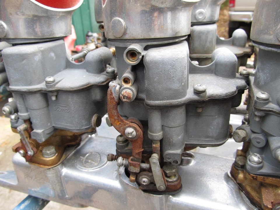 Offenhauser 6x2 Intake Manifold SBC Chevy 6 Ford Carburetors & Scoops ...