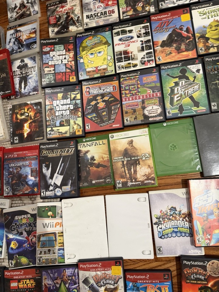 Used EMPTY Video Game Cases Lot 67 PS2 WII PS3 XBOX (NO GAMES NO ...