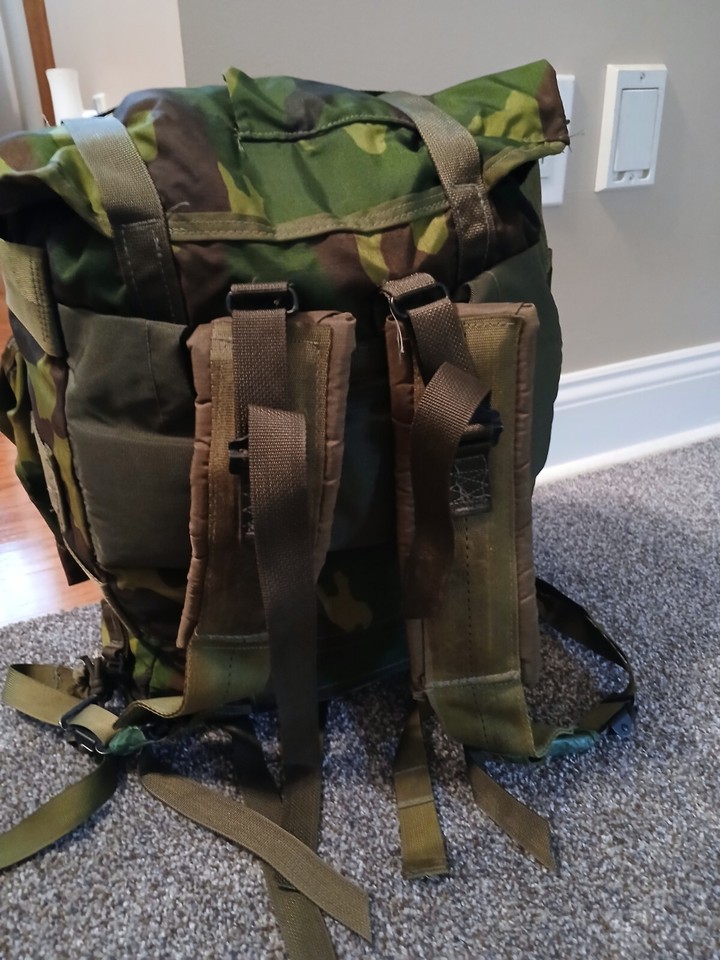 M81 WOODLAND MEDIUM ALICE RADIO PACK WITH SHOULDER STRAPS *NOS* | eBay
