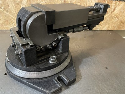 Vises - Angle Vise