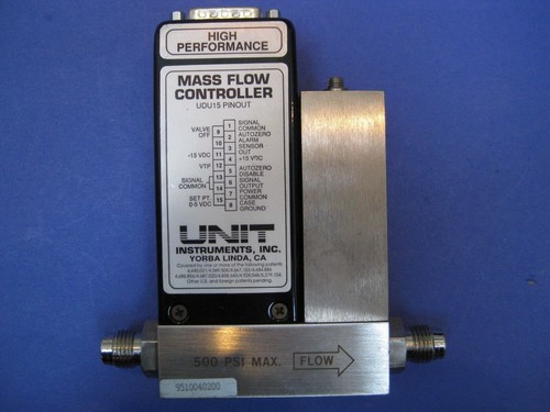 Unit UFC-1100 Mass Flow Controller MFC, H2, 500 SCCM, D-Connector, Used ...