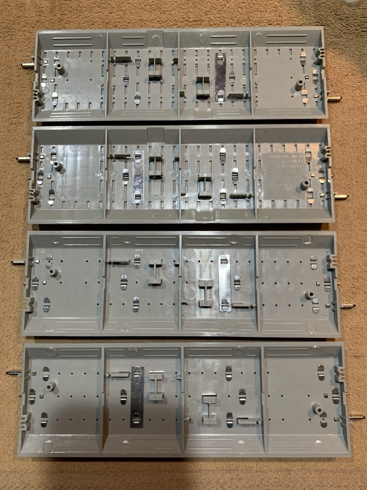 LIONEL FASTRACK 10” STRAIGHT LOT OF 4! O GAUGE 6-12014 6-12032 GREY ...