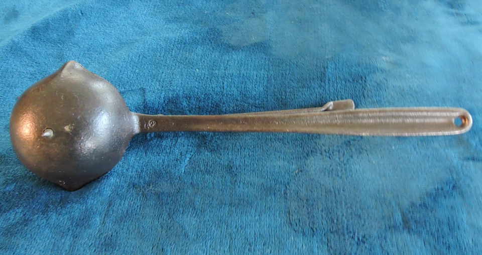 Vintage Cast Iron Lead Smelting Ladle Double Pour. | eBay