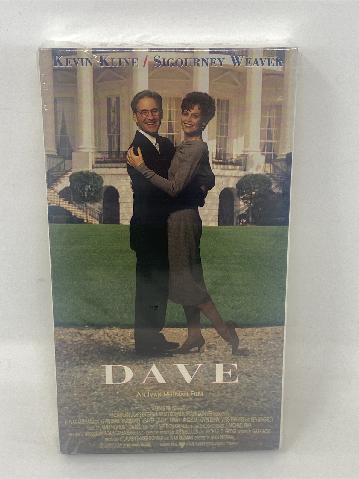 Dave 1993 Movie VHS Kevin Kline, Sigourney Weaver, Charles Grodin New ...