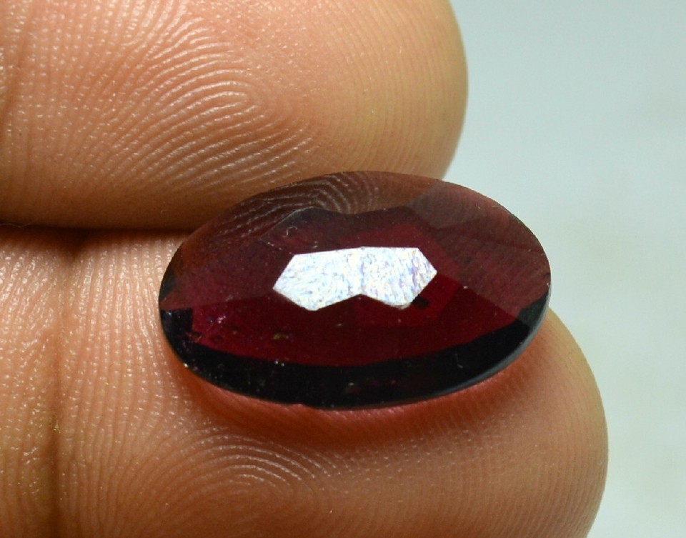 08.10 CT Lovely Natural Blood Red Rhodolite Garnet Losse Gemstone from ...