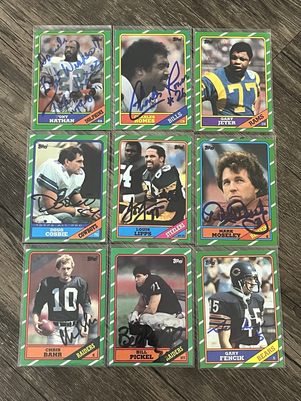 LOT OF (36) DIFFERENT SIGNED AUTOGRAPHED VINTAGE 1986 TOPPS FOOTBALL ...