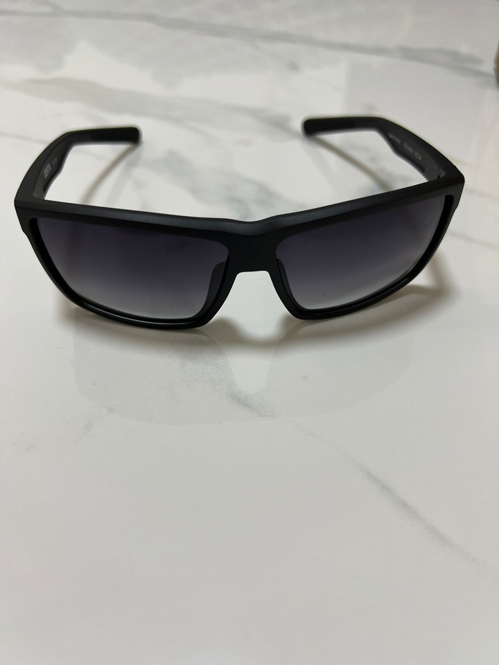 Costa Del Mar Brine Polarized Sunglasses - Black/Black 580P Lens | eBay