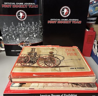 FIREHOUSE PB Dennis Smith. Fighting Fire W/ Fire. NYPD Fdny 50 & 51 ...