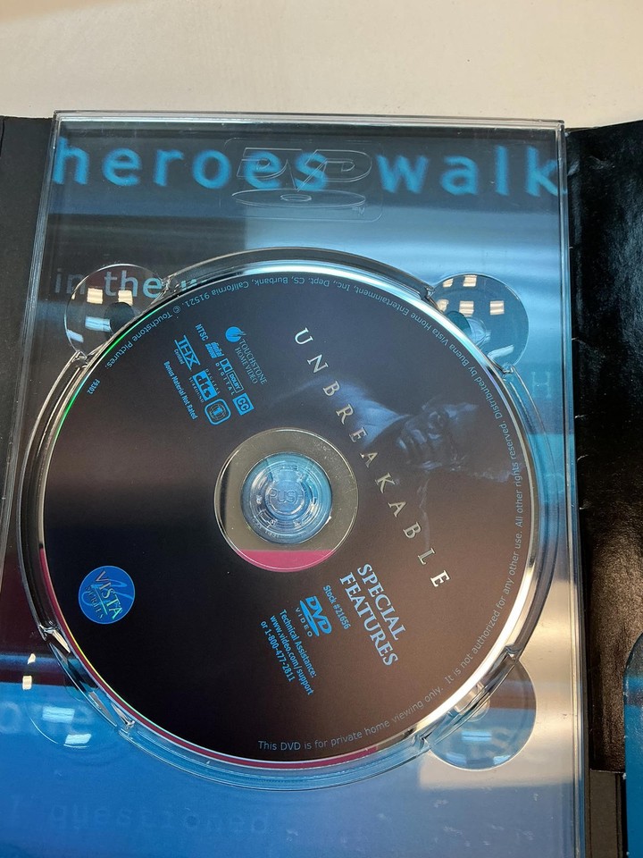 Unbreakable DVD Movie - Bruce Willis, Samuel L. Jackson - FREE & FAST ...