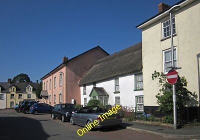 Photo 6x4 The Square, Witheridge Witheridge/SS8014 Buildings along the ...