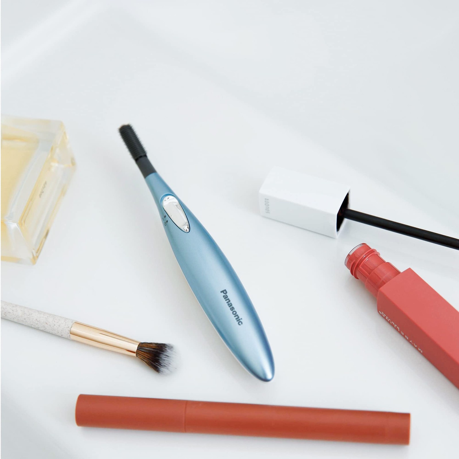 Panasonic Heated Eyelash Curler Comb With Non-Stick Silicone, Wand ...