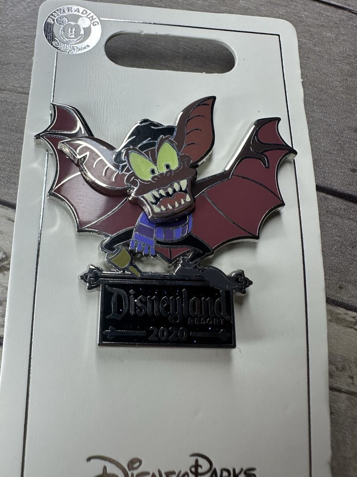 Disney Parks Bat Day 2020 The Great Mouse Detective Fidget LE 2000 ...