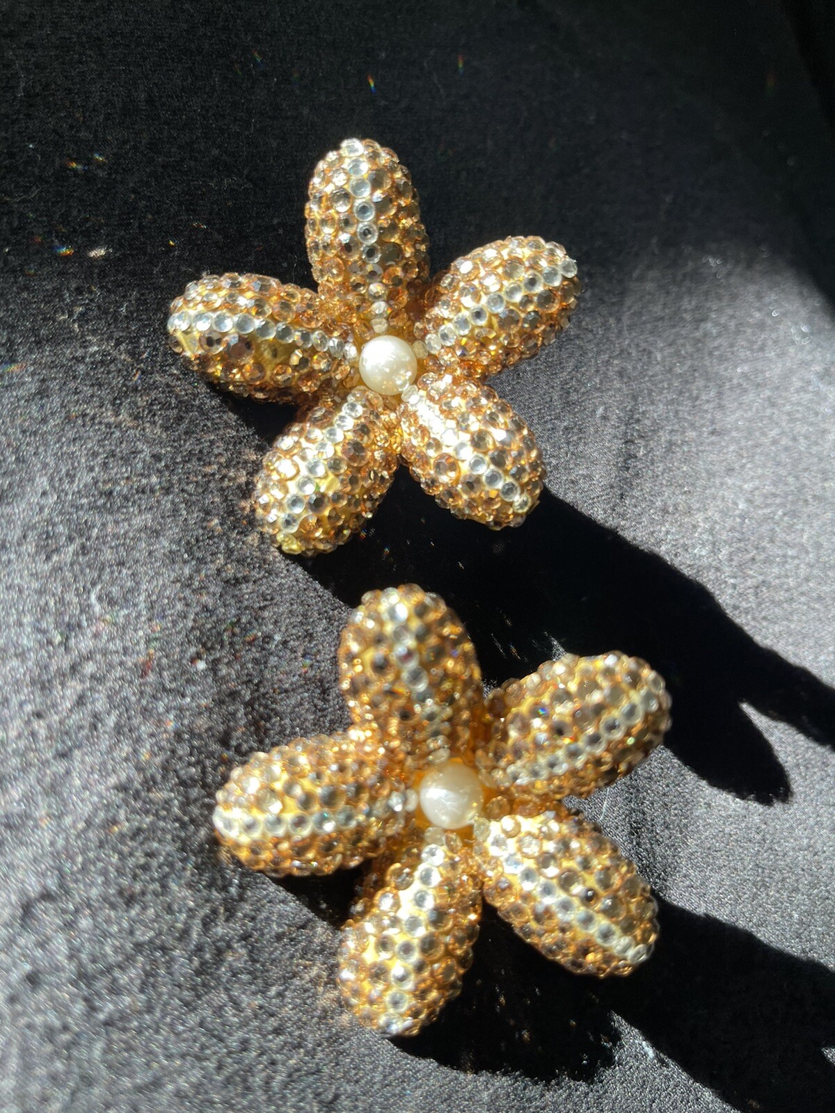 JAMES ARPAD Vintage Clip On Rhinestone Huge Flower Ea… - Gem